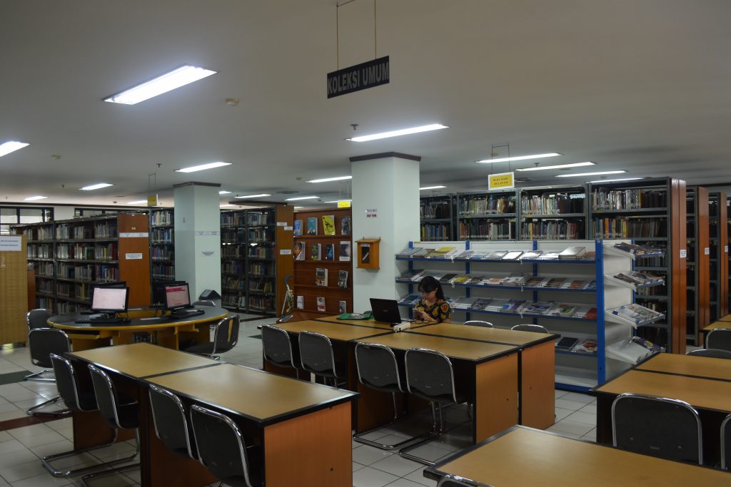 perpus03 - Fakultas Ilmu Sosial dan Ilmu Politik